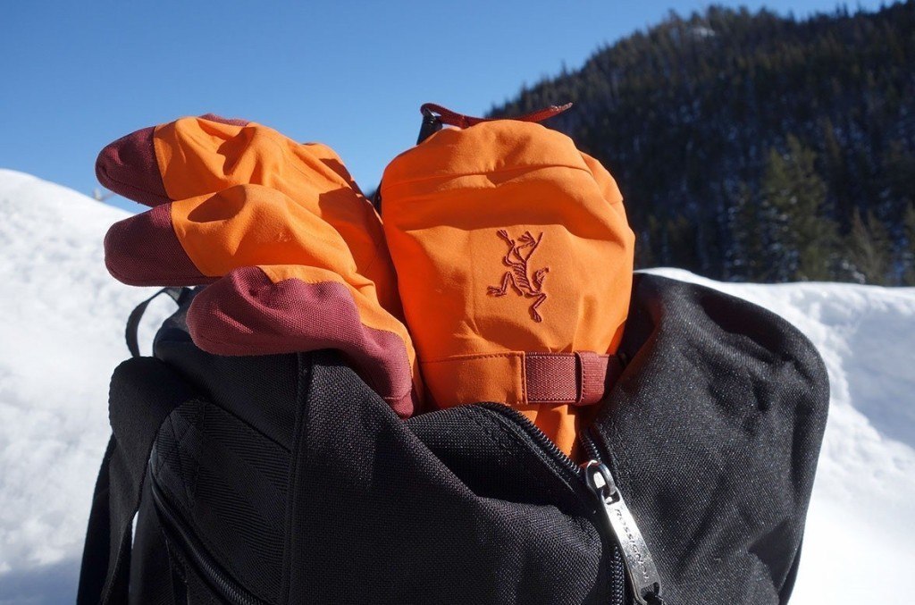 15 Best Ski and Snowboard Masks 2020-2021 Season | Pirates of Powder